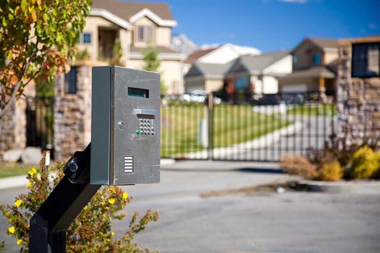 Automated Gate Security: The Benefits for multi-family properties