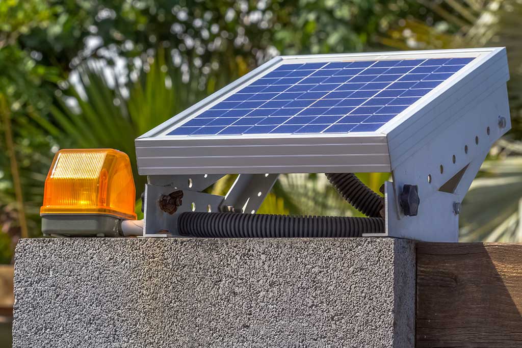 Energy-Efficient Automatic Gates for Green Properties